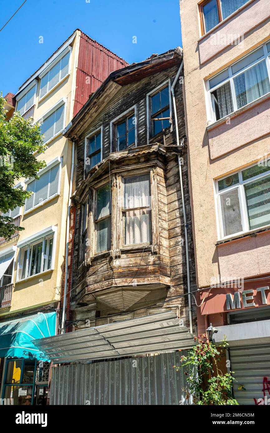 Maisons en bois de turquie Banque de photographies et d’images à haute ...