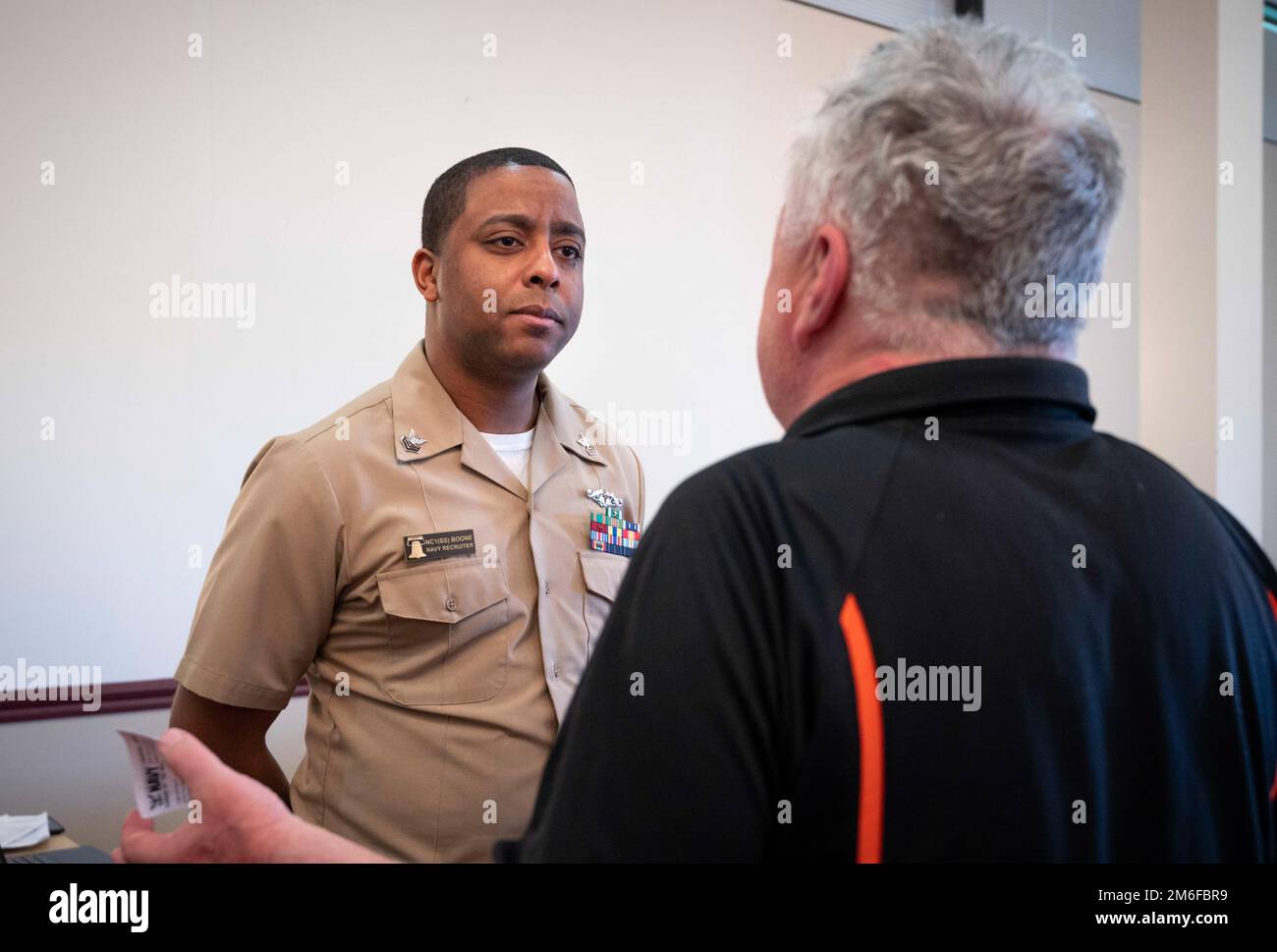 220427-N-WF272-1014 BASE COMMUNE MCGUIRE-DIX-LAKEHURST (N.J.) (27 avril ...