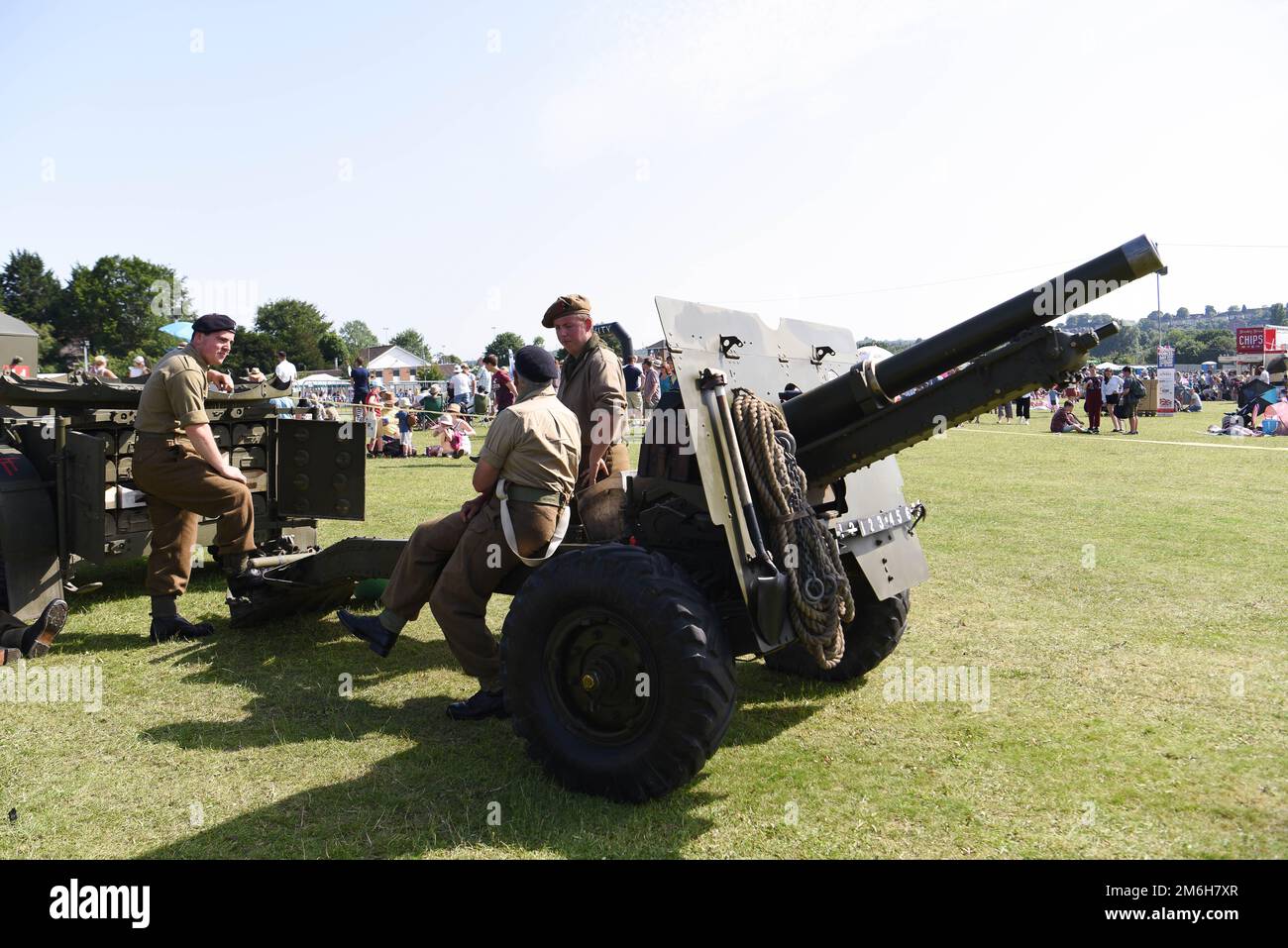 25 pound gun Banque de photographies et d’images à haute résolution - Alamy