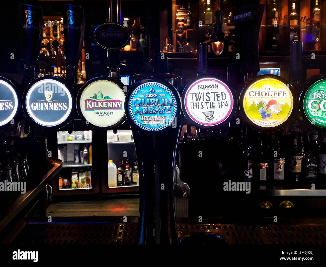Logo de pub irlandais Banque de photographies et d’images à haute ...