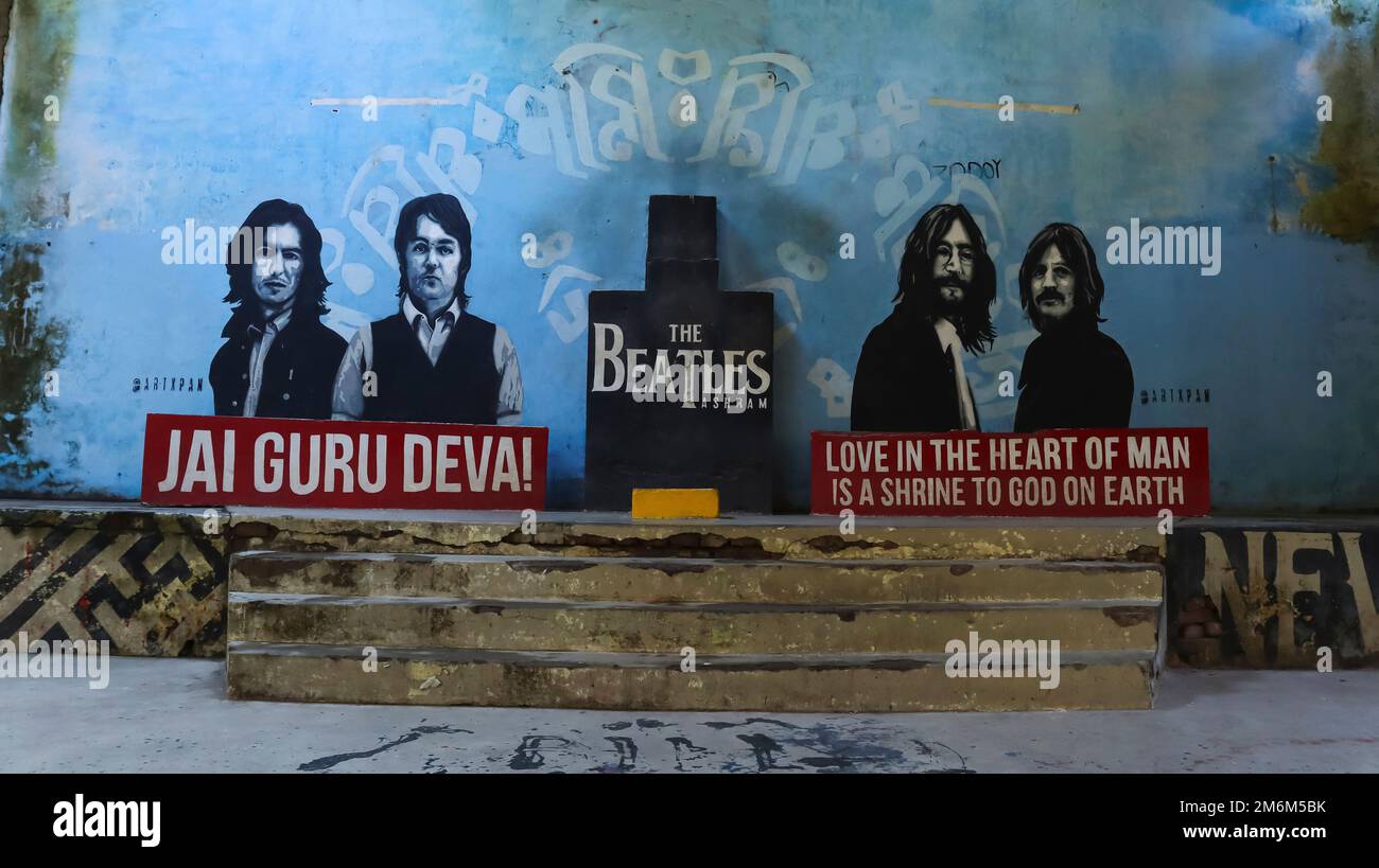Beatles ashram rishikesh india Banque de photographies et d’images à ...