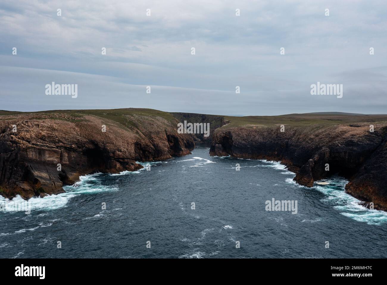 La côte sauvage d'Eris Head sur la pointe nord de la péninsule de ...
