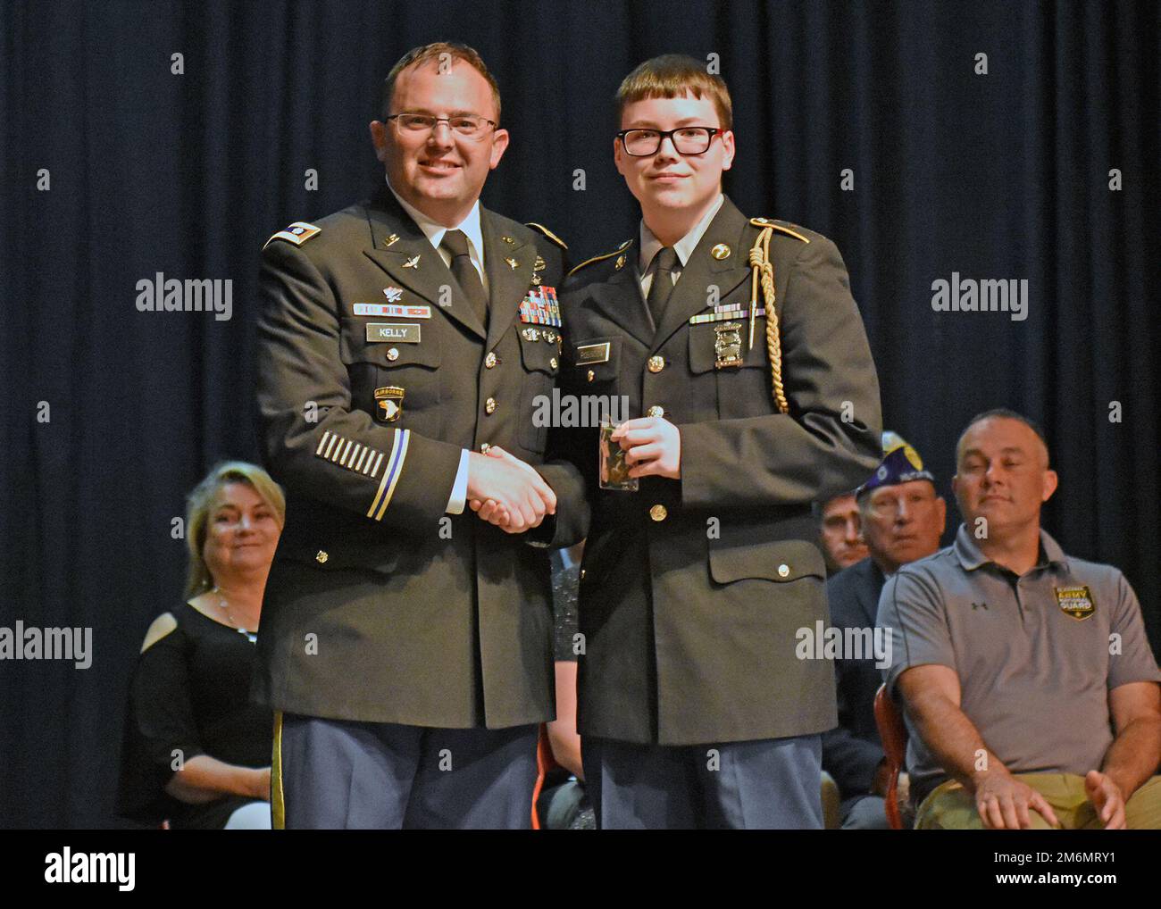 Le lieutenant-colonel Ryan Kelly, 1st Bataillon, commandant du 14th ...