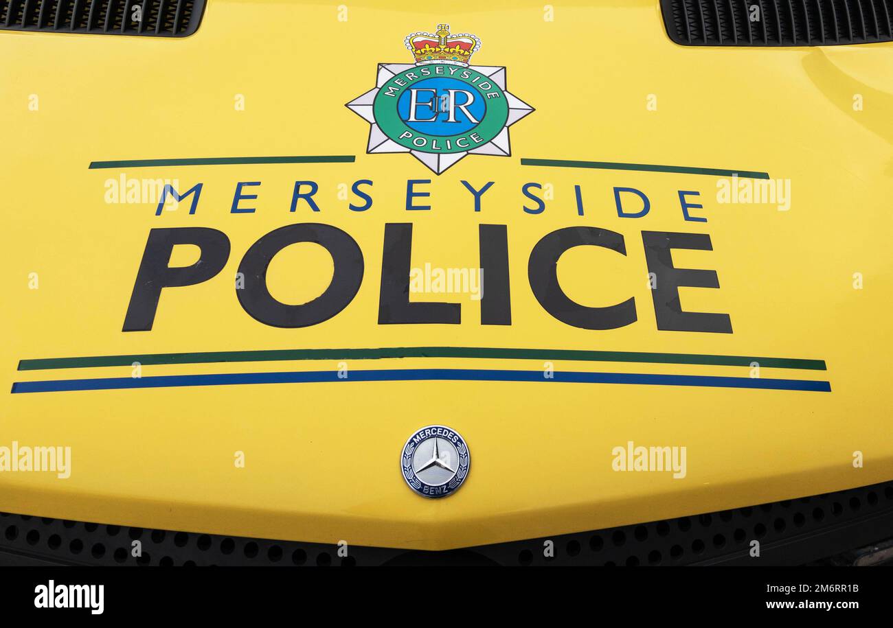 Merseyside police sign Banque de photographies et d’images à haute ...