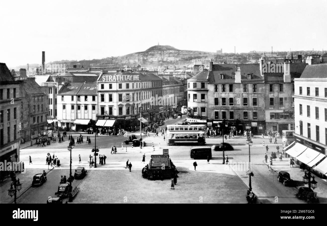 Dundee city quay Banque d'images noir et blanc - Alamy