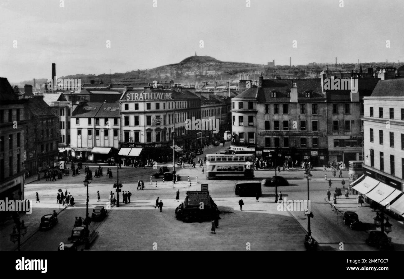 Dundee city quay Banque d'images noir et blanc - Alamy