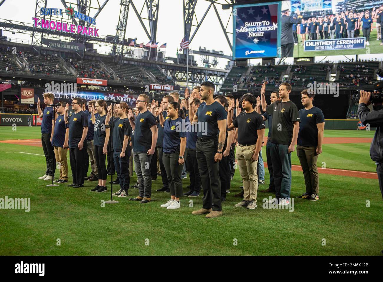 Seattle, Washington (7 mai 2022) – le commandant John Hiltz, commandant ...