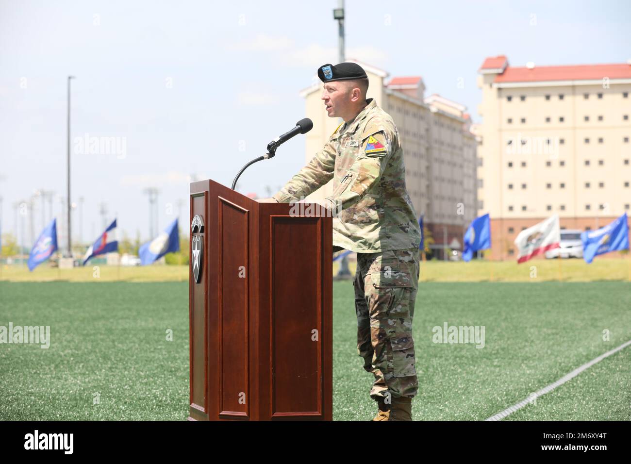 Le colonel Stephen Fairless, commandant de la Brigade blindée 1st ...