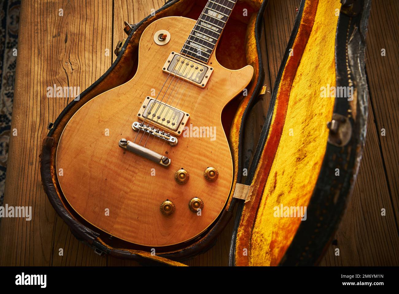 Gibson les paul standard Banque de photographies et d’images à haute ...