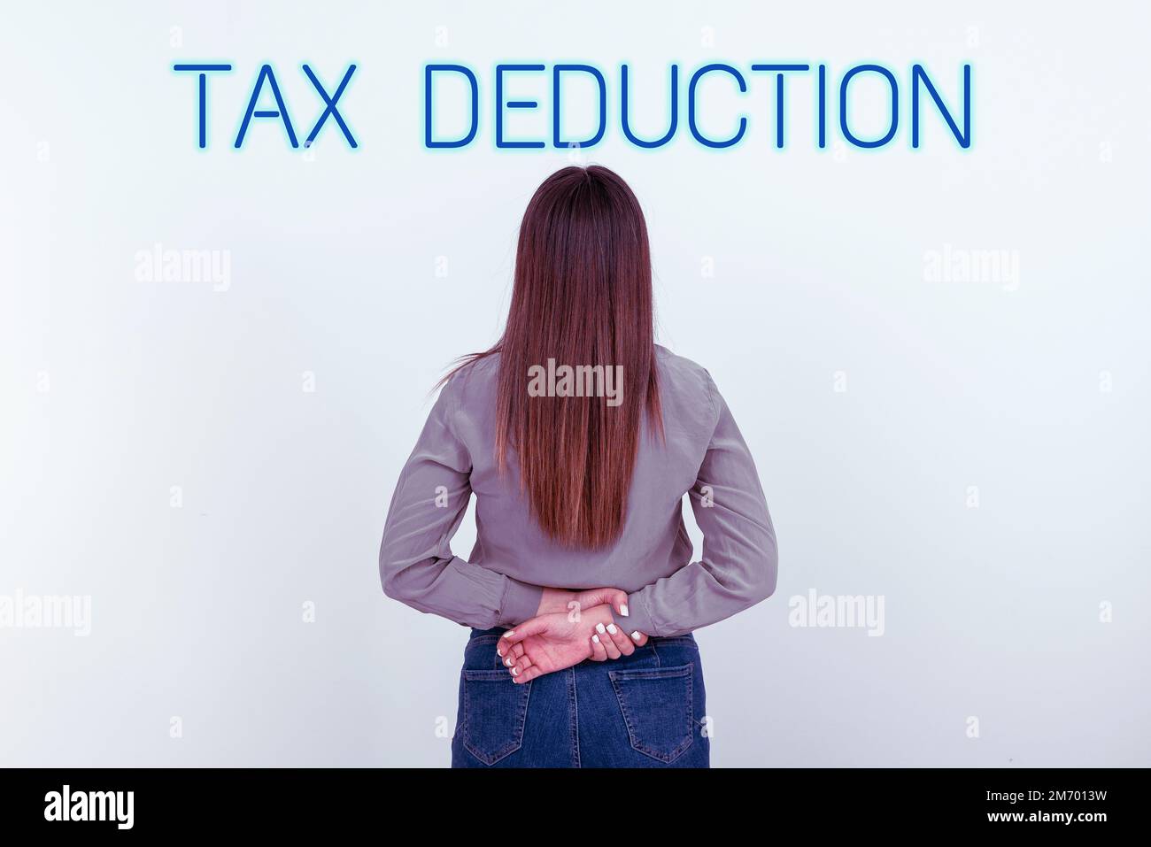 Affiche la déduction fiscale. Montant de démonstration de l'entreprise ...