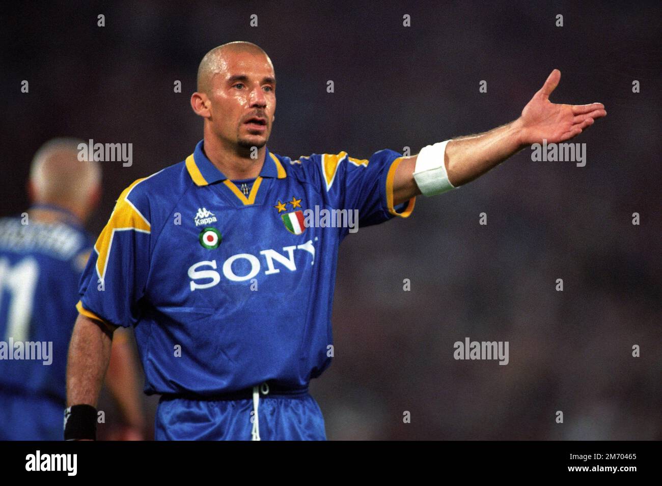 Vialli 1996 Banque de photographies et d’images à haute résolution - Alamy