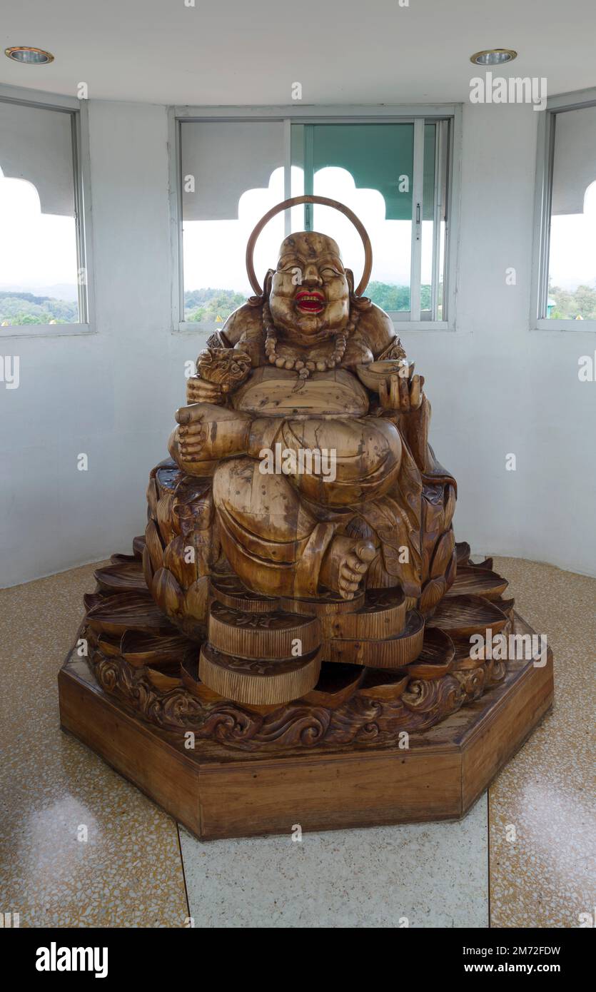 Chiang Rai, Thaïlande. 17 novembre 2022. Wat Huay Pla Kang. Statues de ...