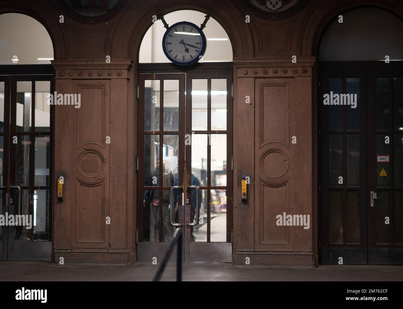 Düren janvier 2023: La gare de Düren est située au nord dans le centre ...
