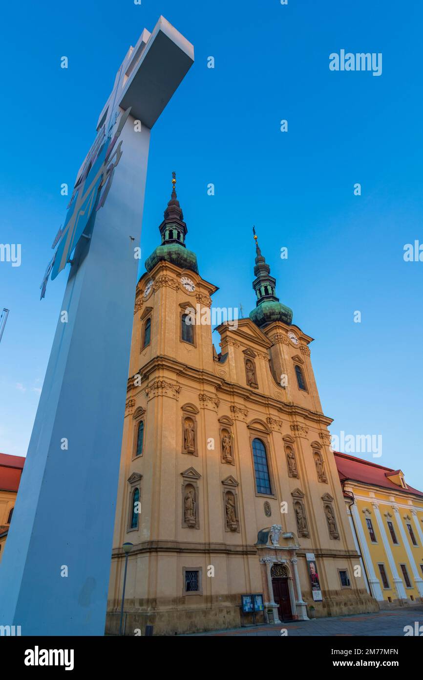Velehrad (Welehrad): Basilique des Saints Cyril et Methodius (Bazilika ...
