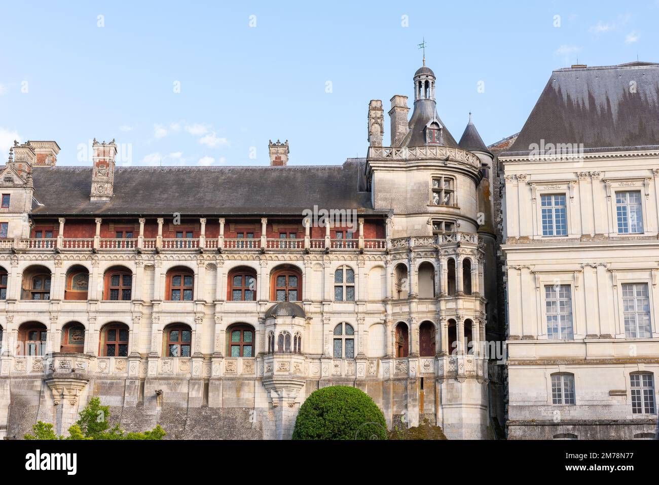 Royal de blois castle Banque de photographies et d’images à haute ...