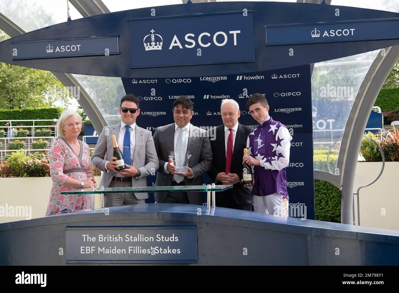 Maureen tucker Banque de photographies et d’images à haute résolution ...