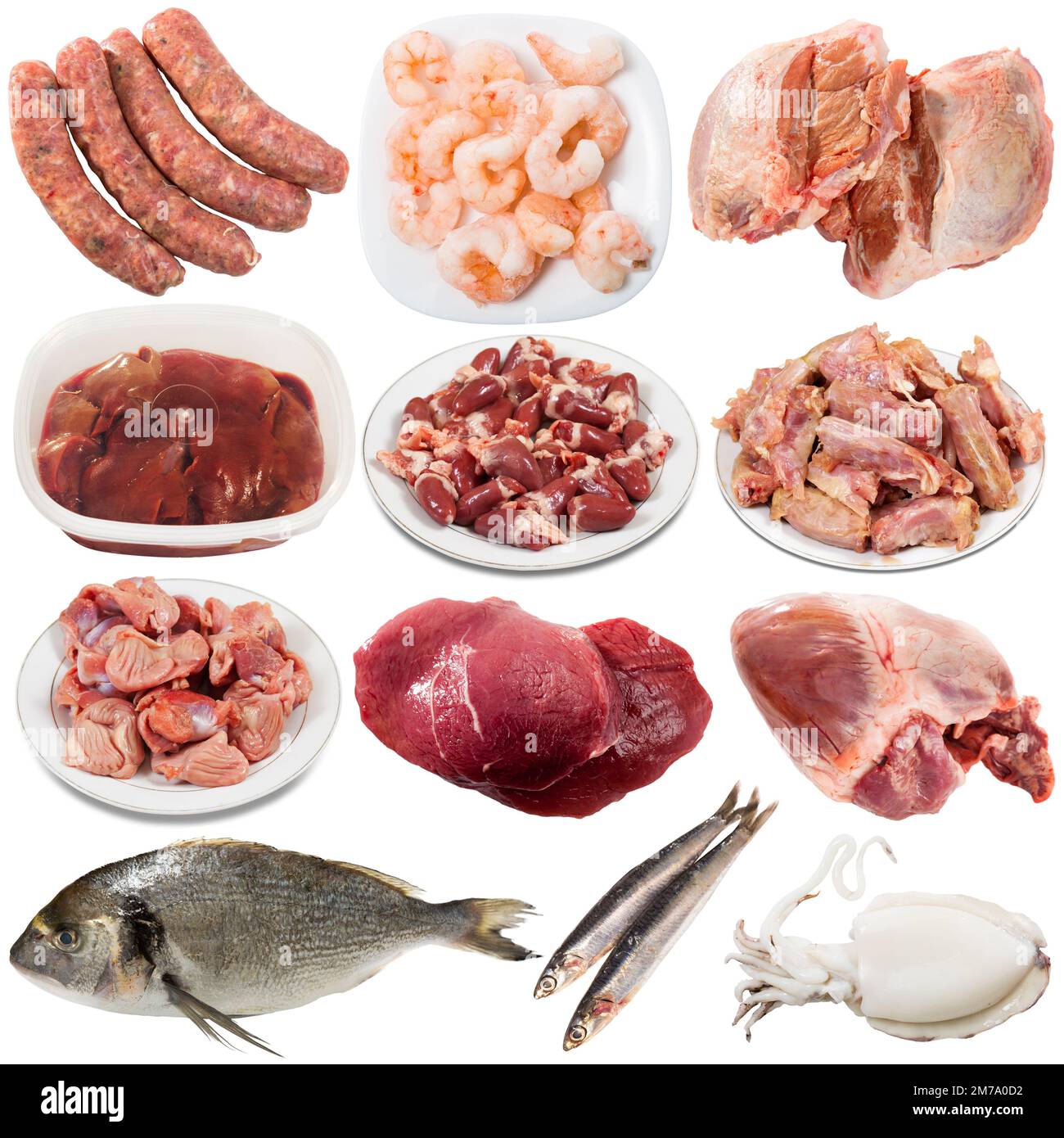 Viande, poisson et volaille crus isolés sur fond blanc Photo Stock - Alamy