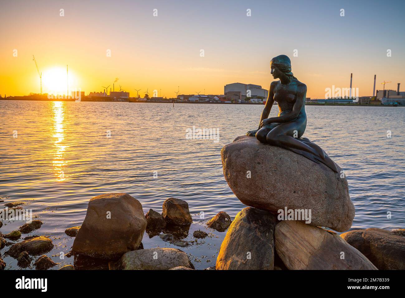 COPENHAGUE, DANEMARK - 14 MAI 2018 : vue de la petite sirène (statue de ...