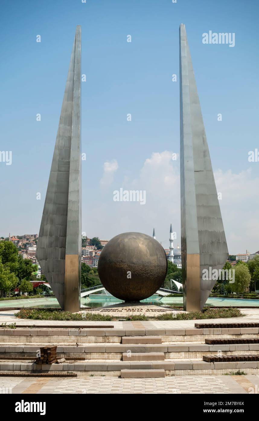 Parc de la jeunesse genclik parki Banque de photographies et d’images à ...