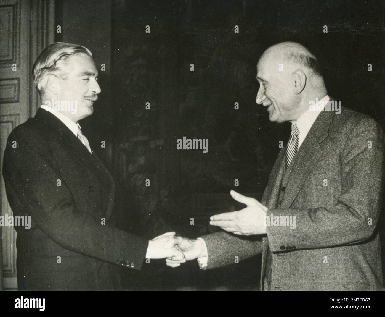 Robert schuman anthony eden Banque de photographies et d’images à haute ...