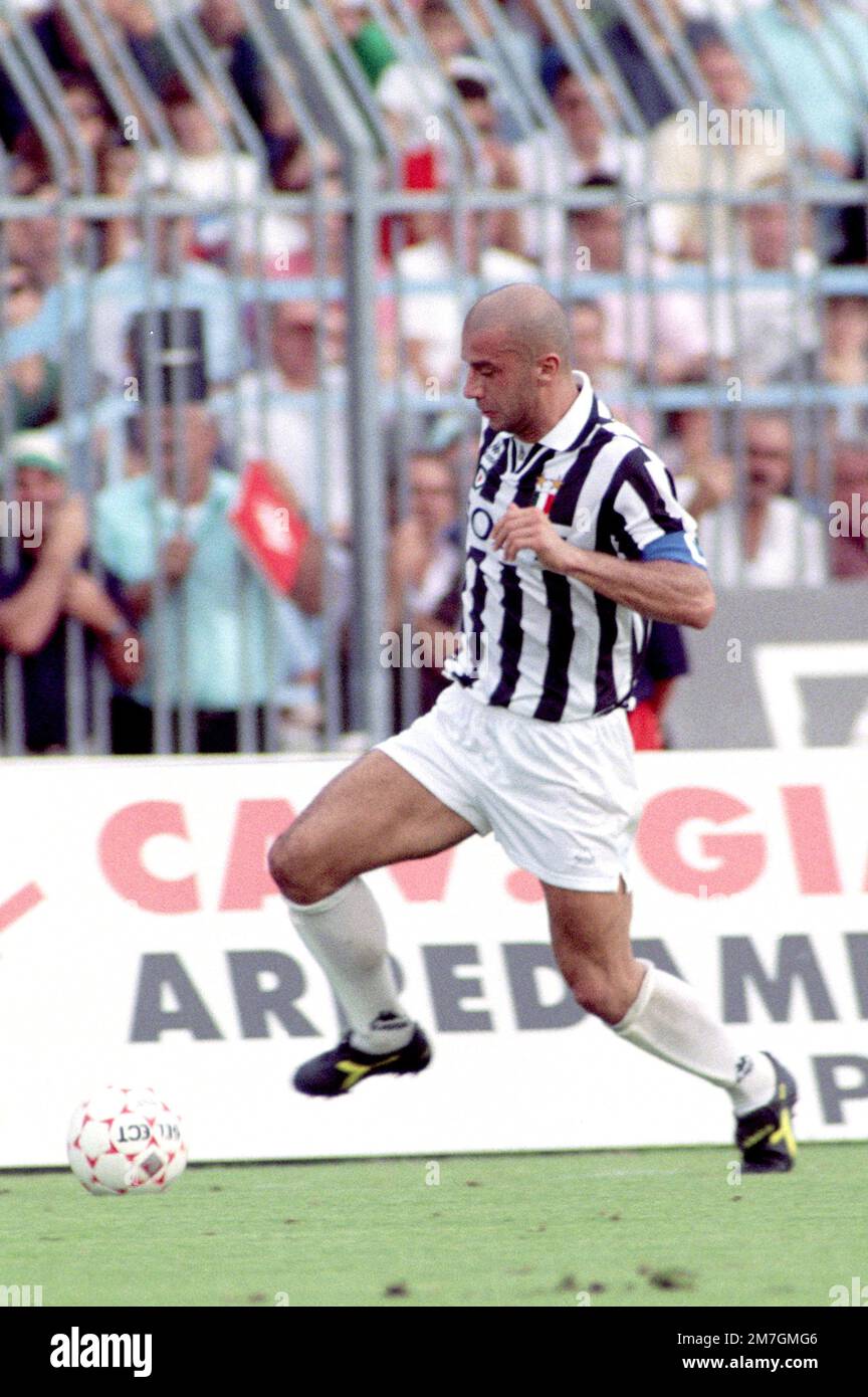 Gianluca vialli 1994 Banque de photographies et d’images à haute résolution - Alamy