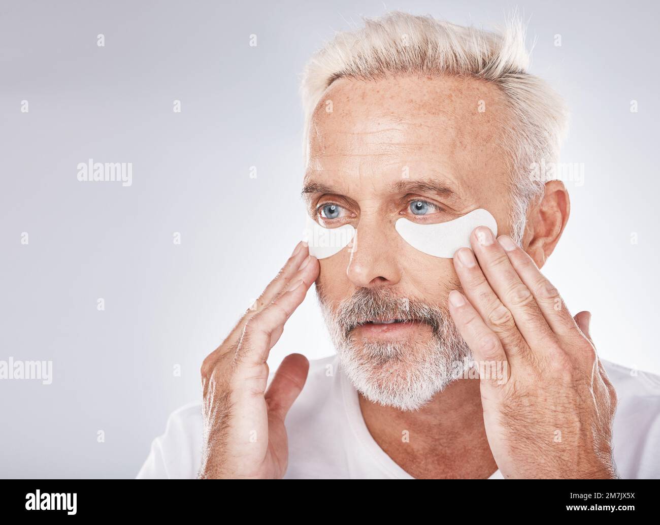 Patch oculaire médical Banque de photographies et d’images à haute ...