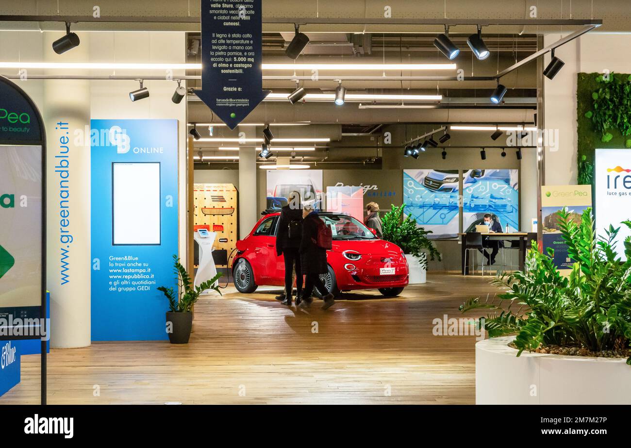 Green Pea Building : le premier centre commercial de produits bio ...