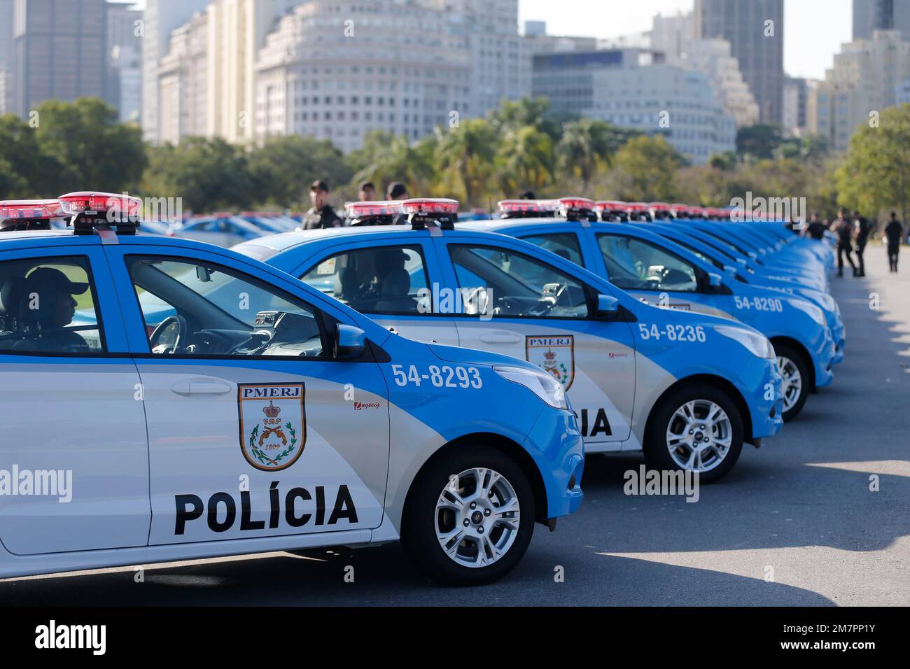 Brazilian police vehicle Banque de photographies et d’images à haute ...