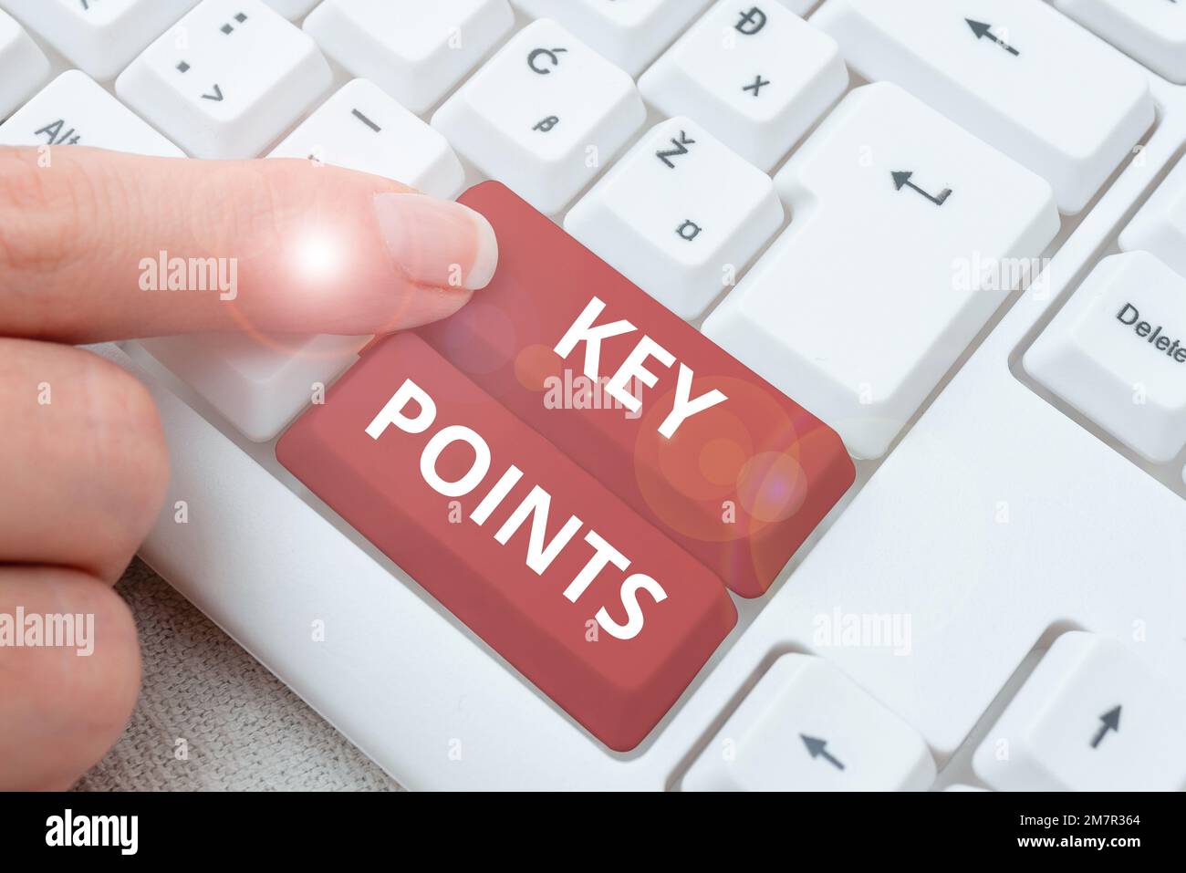 Inspiration montrant le signe points clés, mot pour la plus importante ...