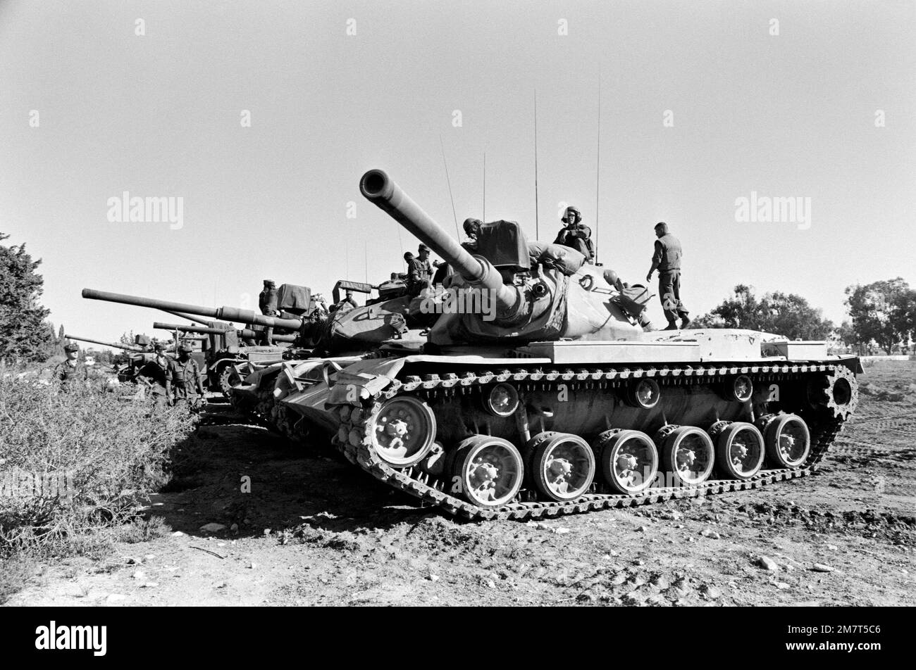 2e bataillon de chars Banque d'images noir et blanc - Alamy