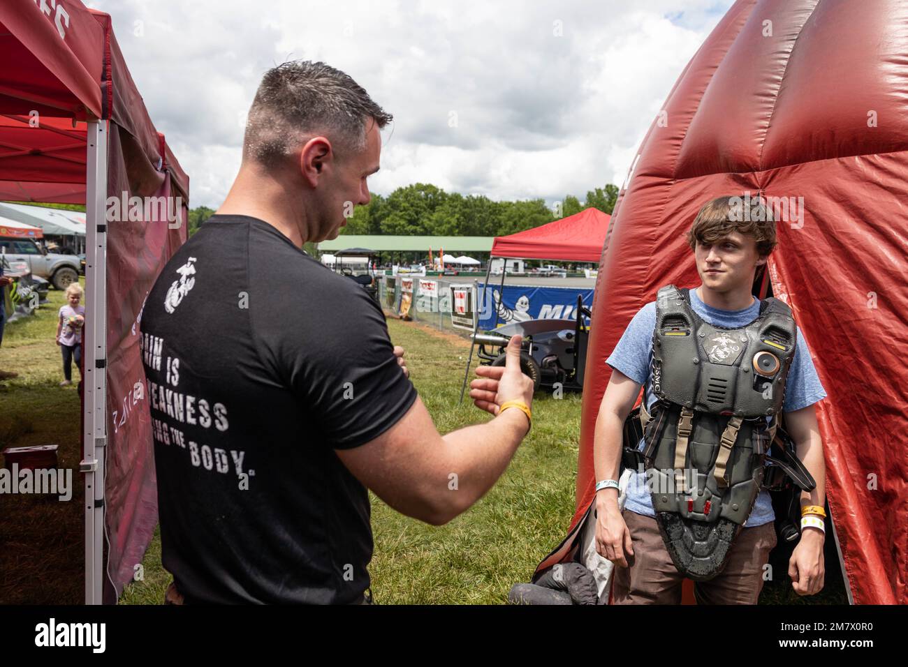 ÉTATS-UNIS Le sergent d'état-major du corps maritime Joshua Belisle ...