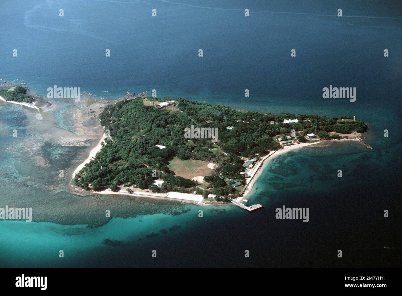 Vue aérienne des installations de loisirs de Grande Island. Base ...