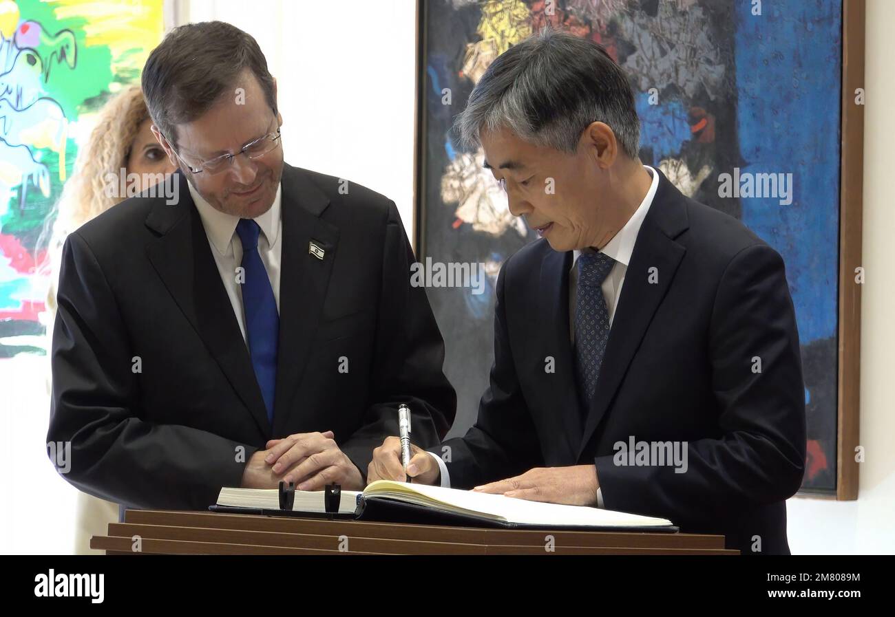 JÉRUSALEM, ISRAËL - JANVIER 11 : Ambassadeur de la République de Corée ...