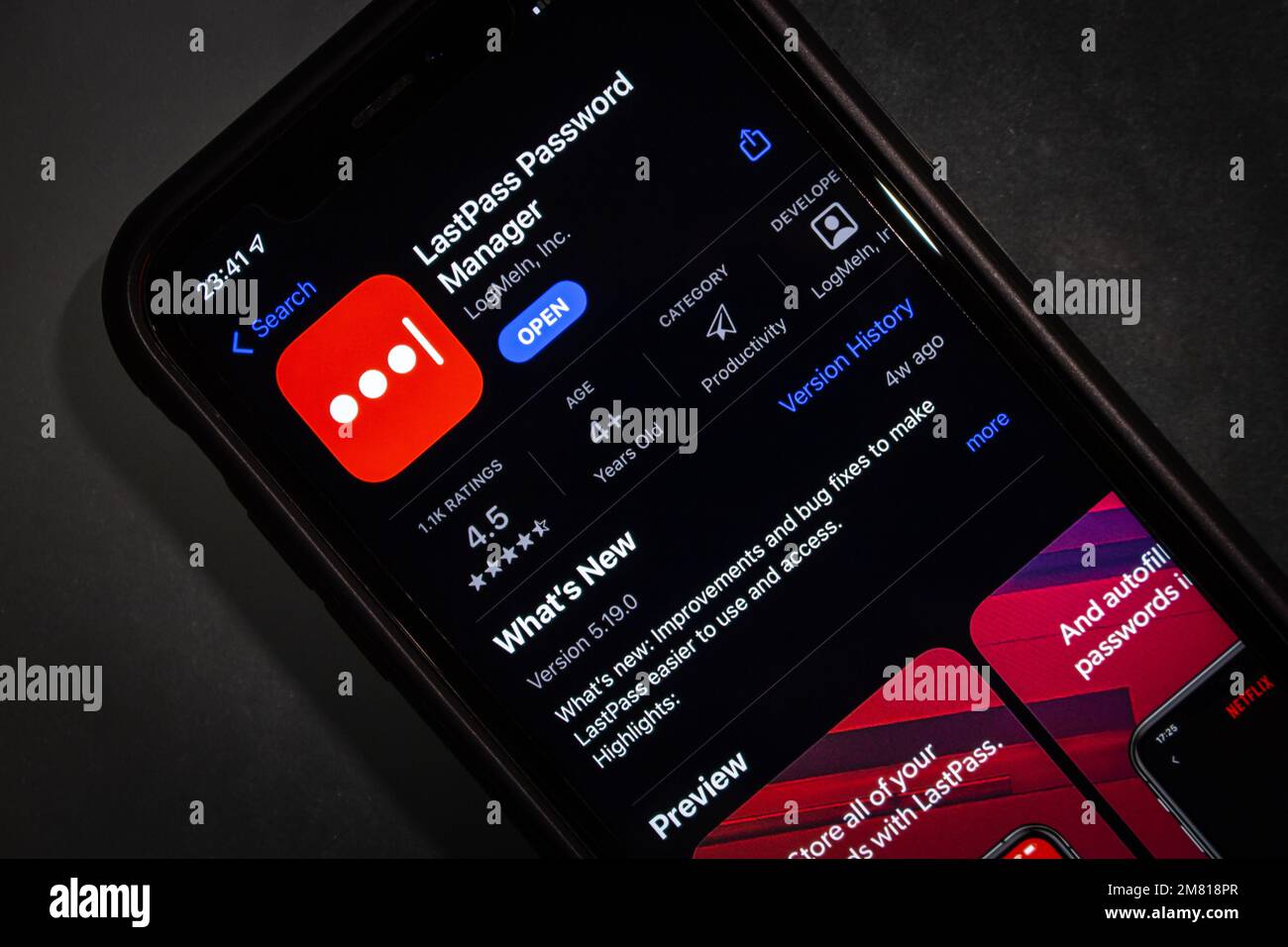 LastPass dans l'App Store d'un iPhone. LastPass est un gestionnaire de ...