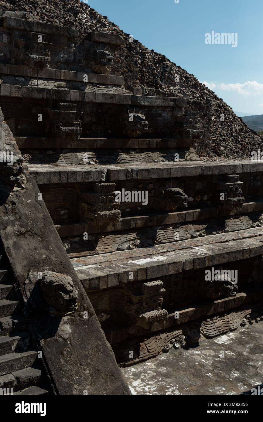 Pyramid of quetzalcoatl Banque de photographies et d’images à haute ...