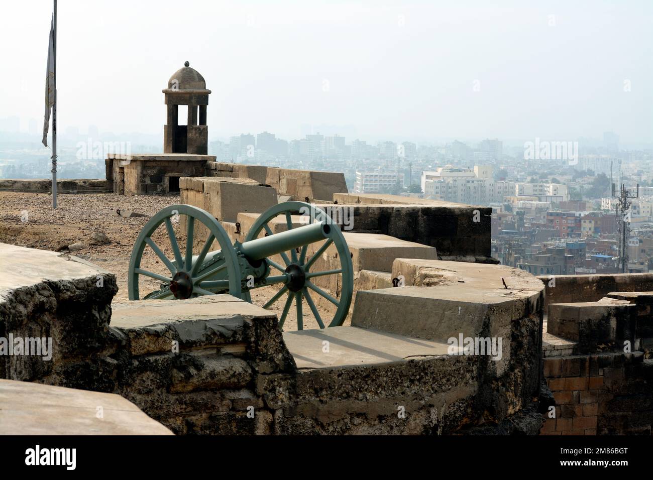 Le canon iftar de la Citadelle du Caire, le château de Salah El DIN le ...