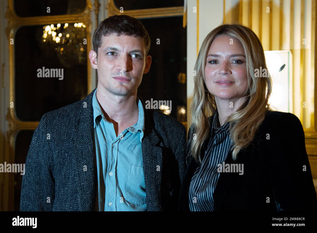 Paris, France sur 12 janvier 2023. Niels Schneider et Virginie Efira ...