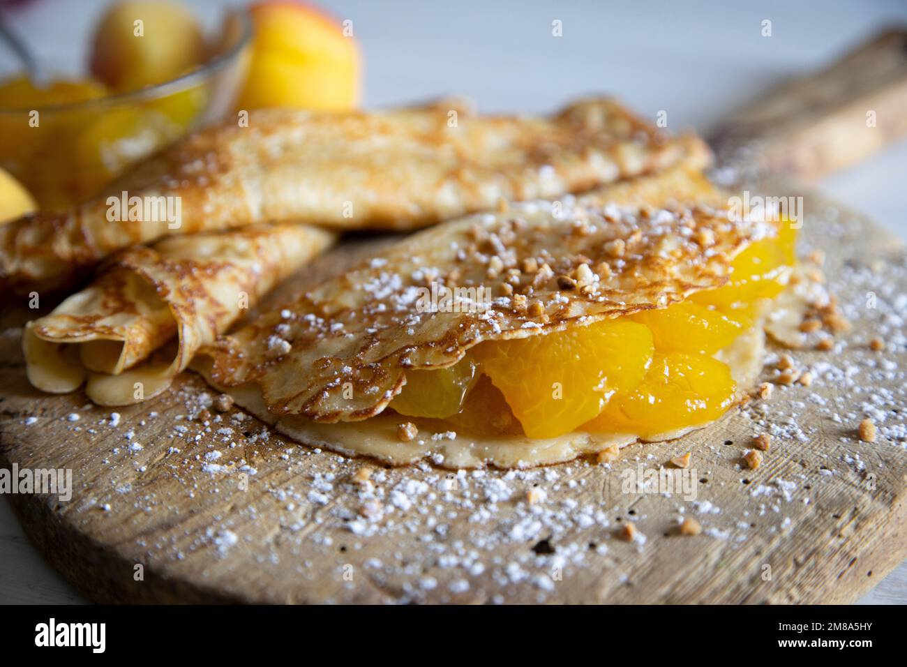 Raies d'aplomb. Les crêpes sont une recette d'origine française dans ...