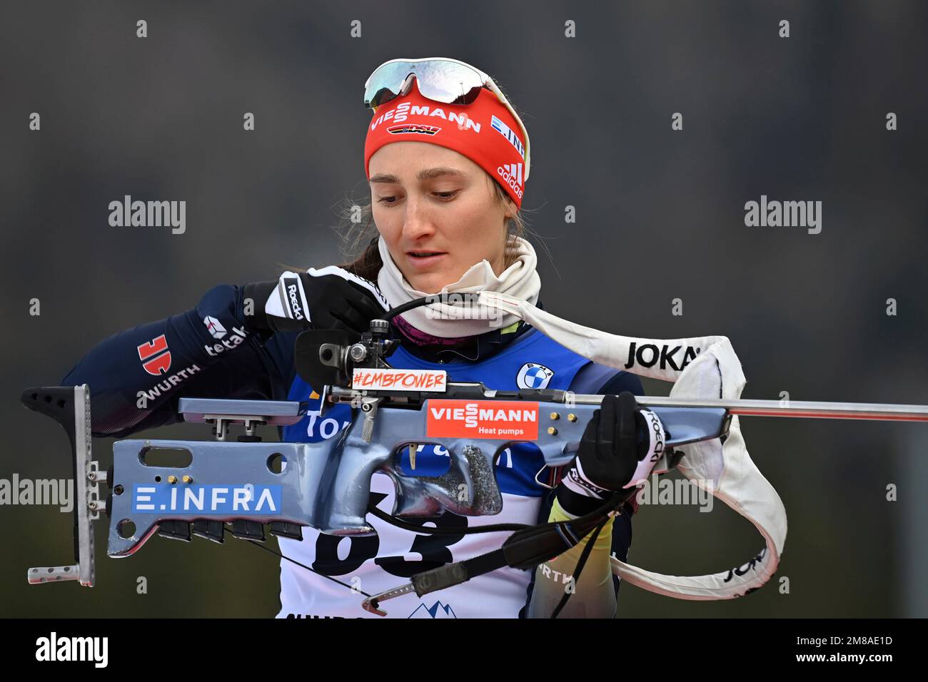 Juliane FRUEHWIRT (GER), à la plage de tournage, tournage, action ...