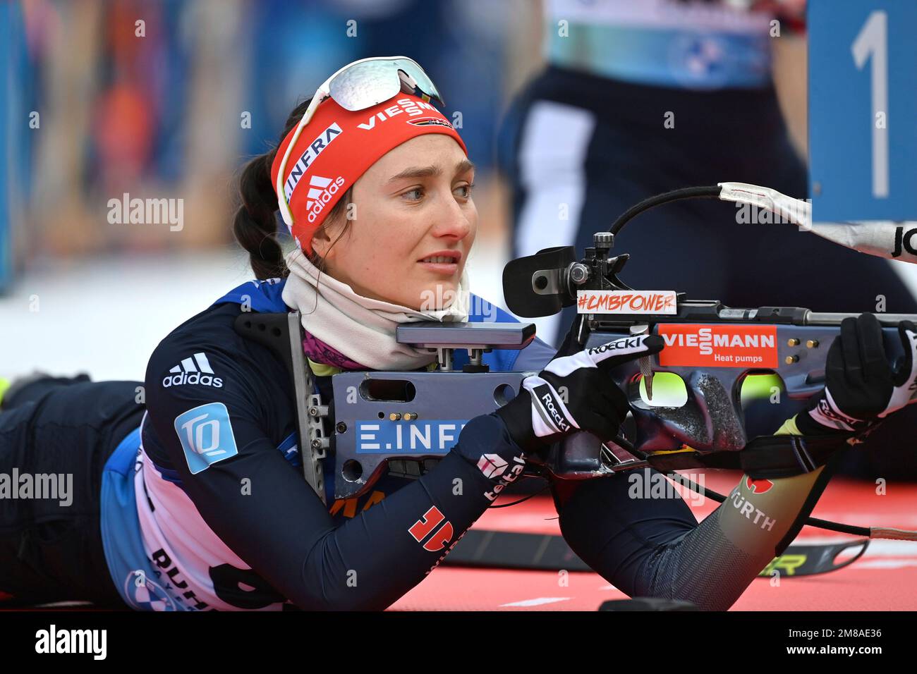 Juliane FRUEHWIRT (GER), à la plage de tournage, tournage, action ...