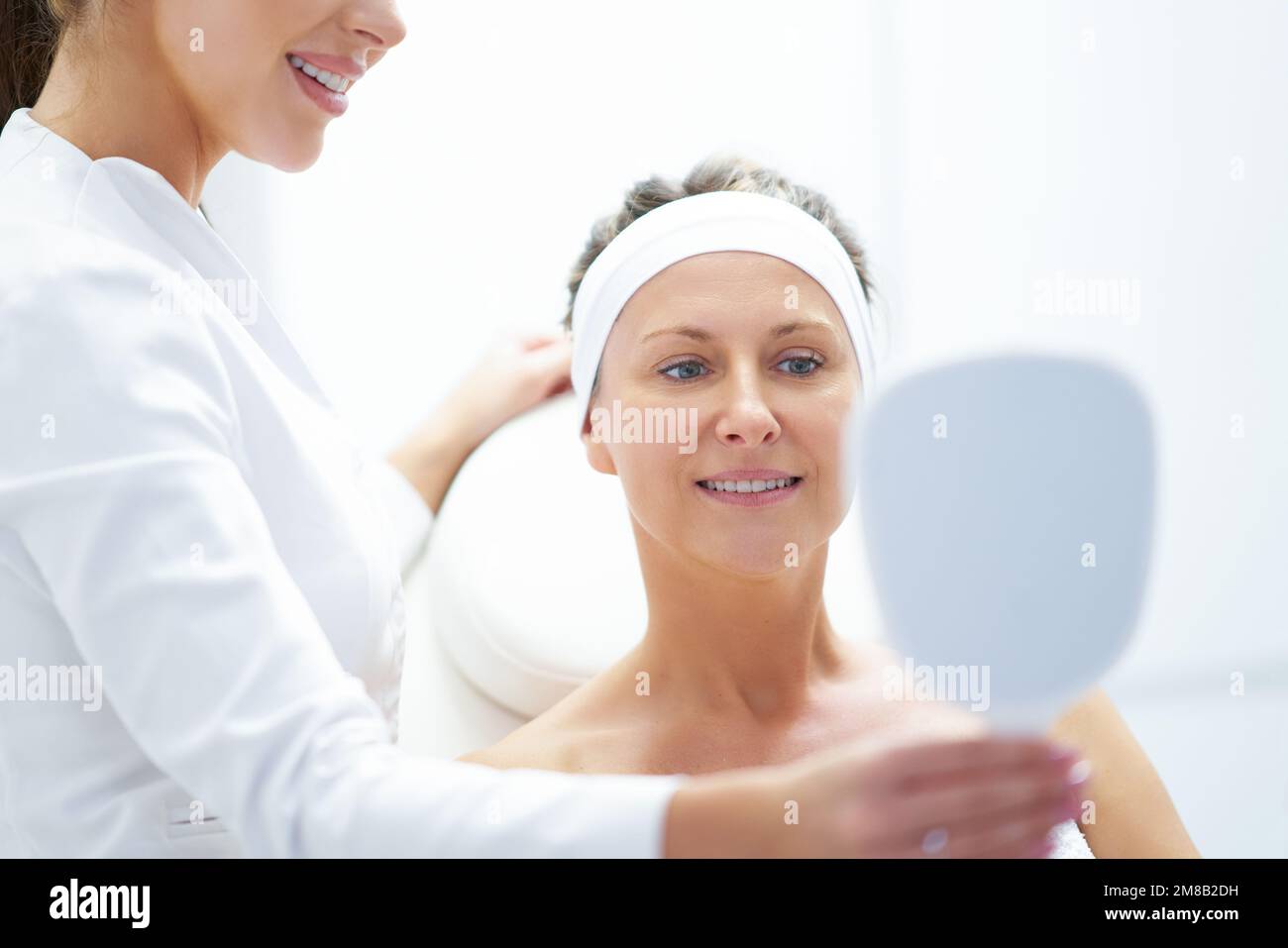 Une scène de traitements de la cosmétologie médicale injection de ...