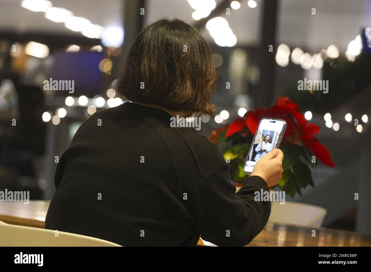 Tracy Cheung, qui a visité sa mère sur le continent pendant trois ans ...