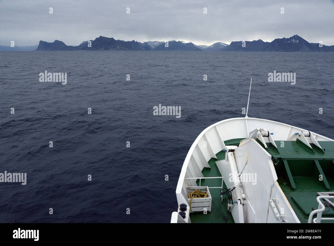 Ferry andoya pour senja Banque de photographies et d’images à haute ...