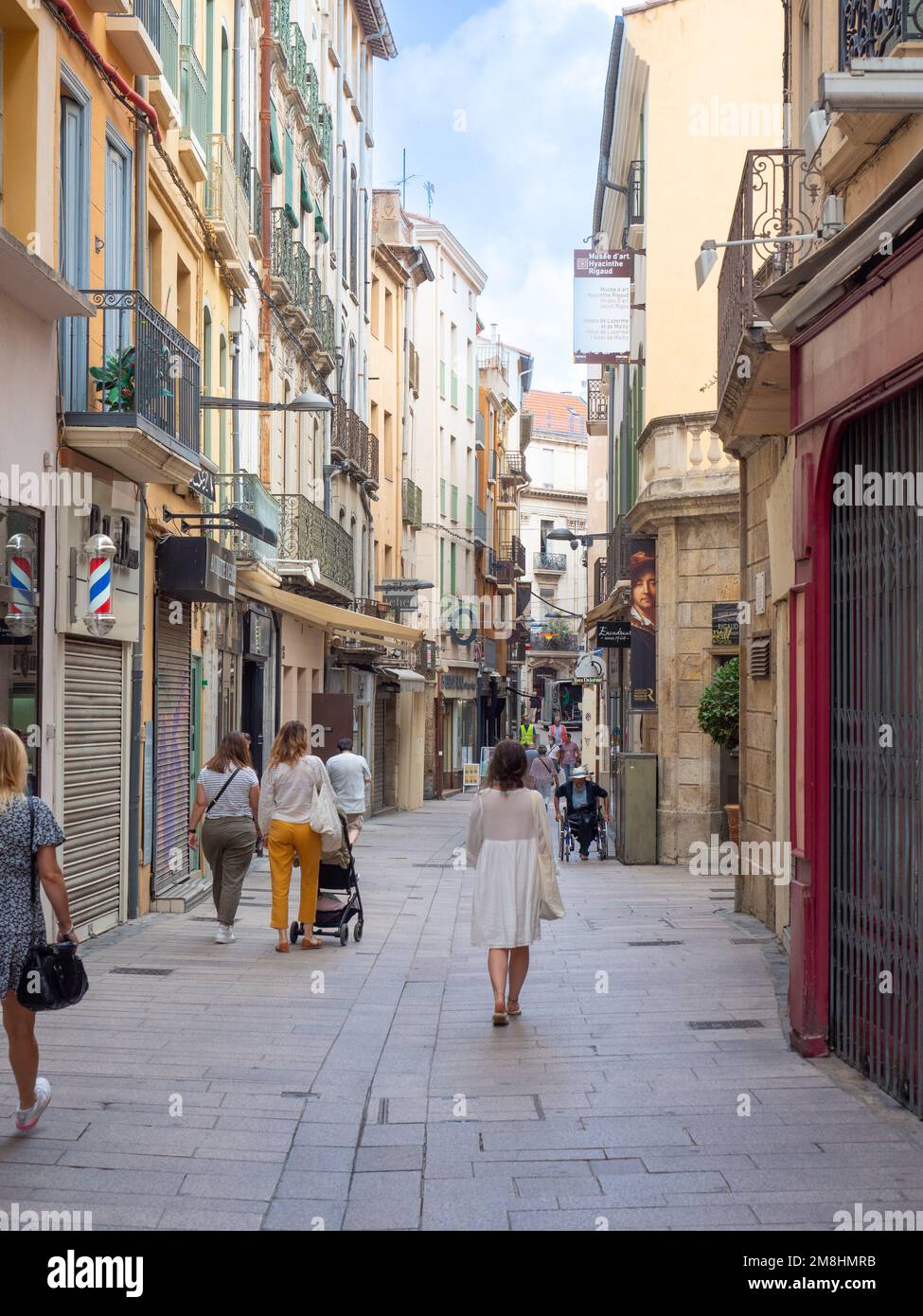 Perpignan street view france Banque de photographies et d’images à ...