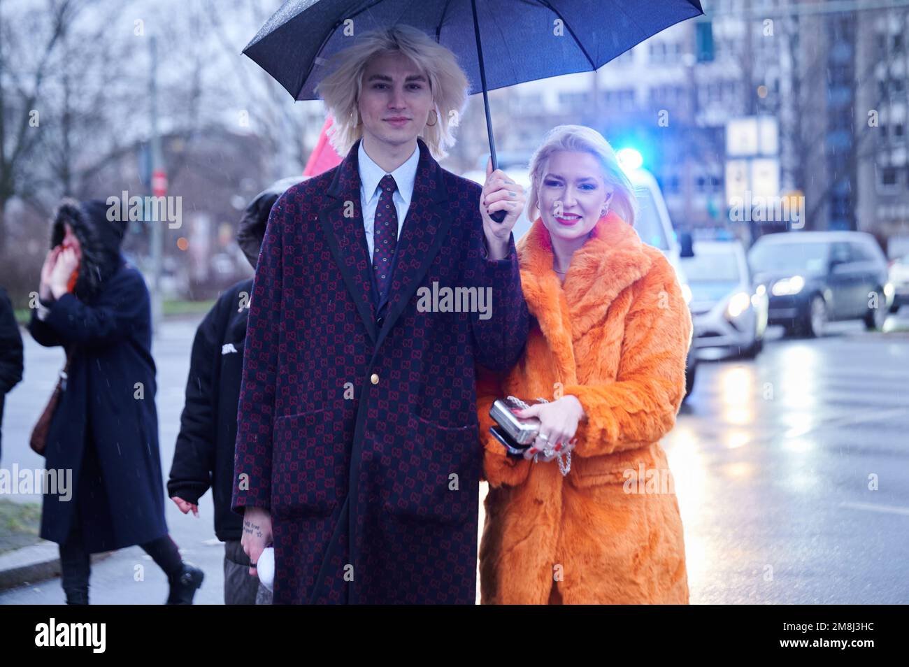 Berlin, Allemagne. 14th janvier 2023. Des personnes aux couleurs vives ...