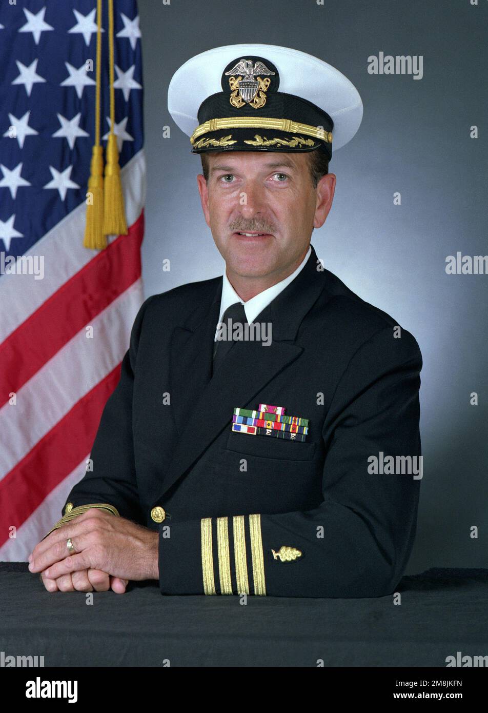 Capitaine edward smith Banque de photographies et d’images à haute ...