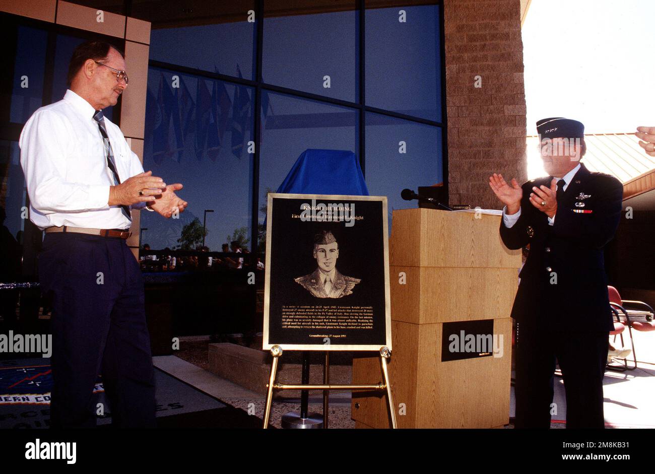 Raymond knight Banque de photographies et d’images à haute résolution ...