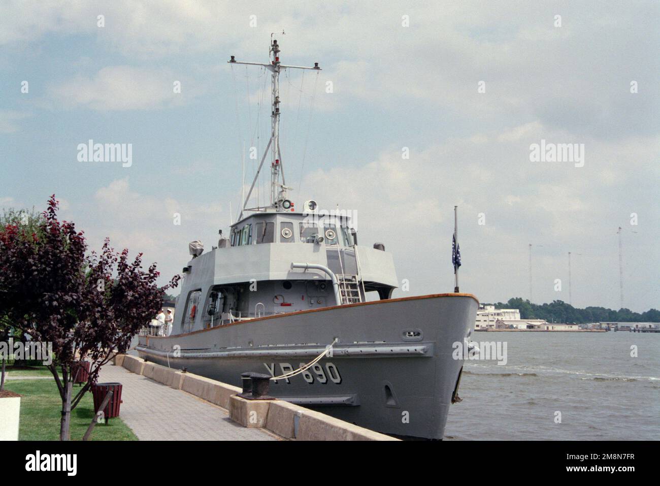 Yard patrol craft Banque de photographies et d’images à haute ...