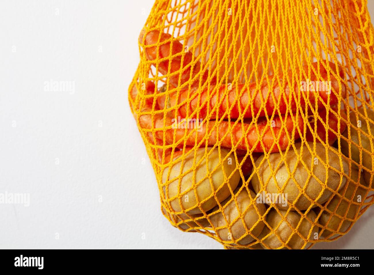 sac à provisions en filet. Sac réutilisable. Végétarisme, régime ...