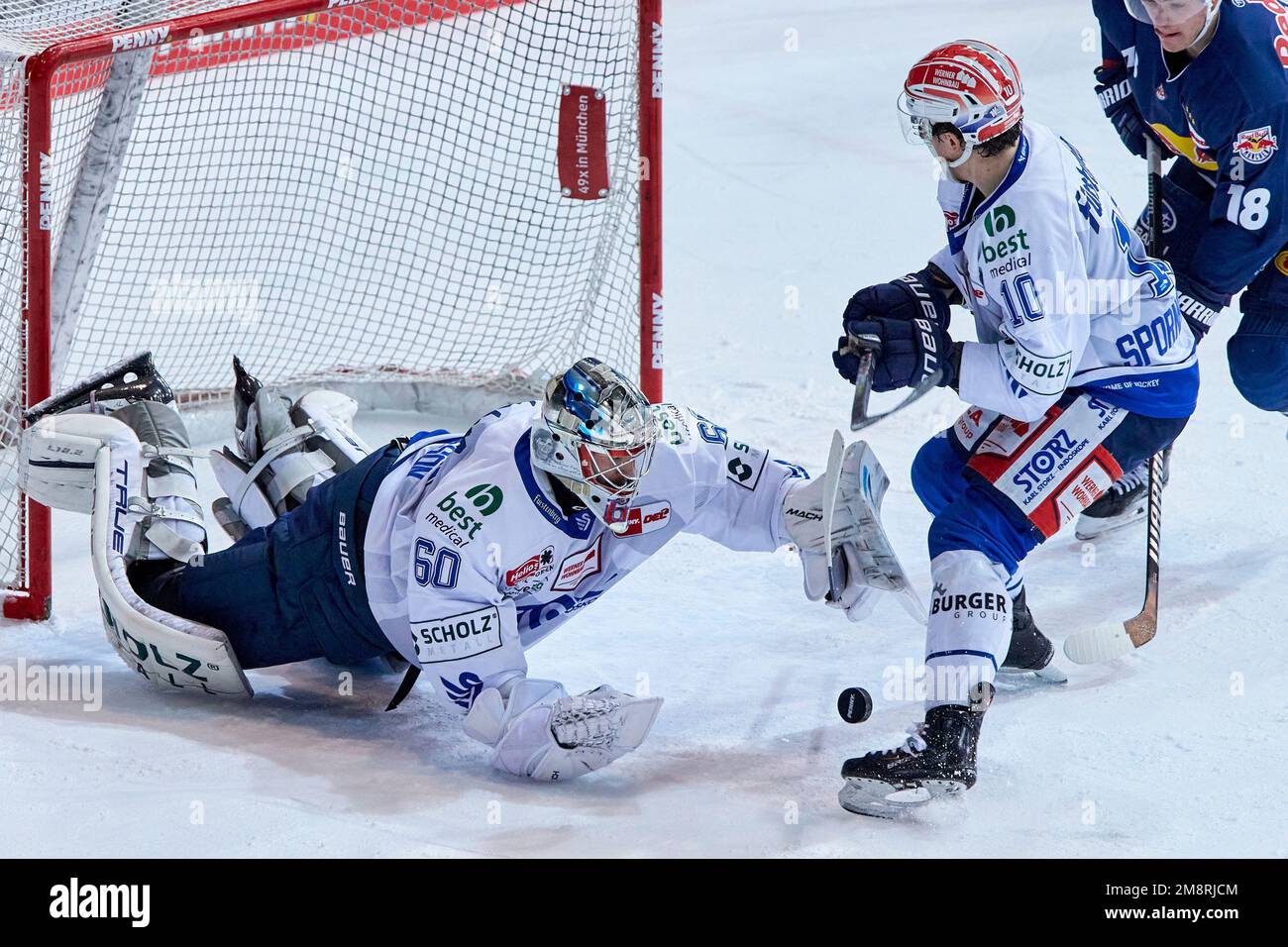 Munchen red bull ehc vs schwenninger ailes sauvages Banque de ...